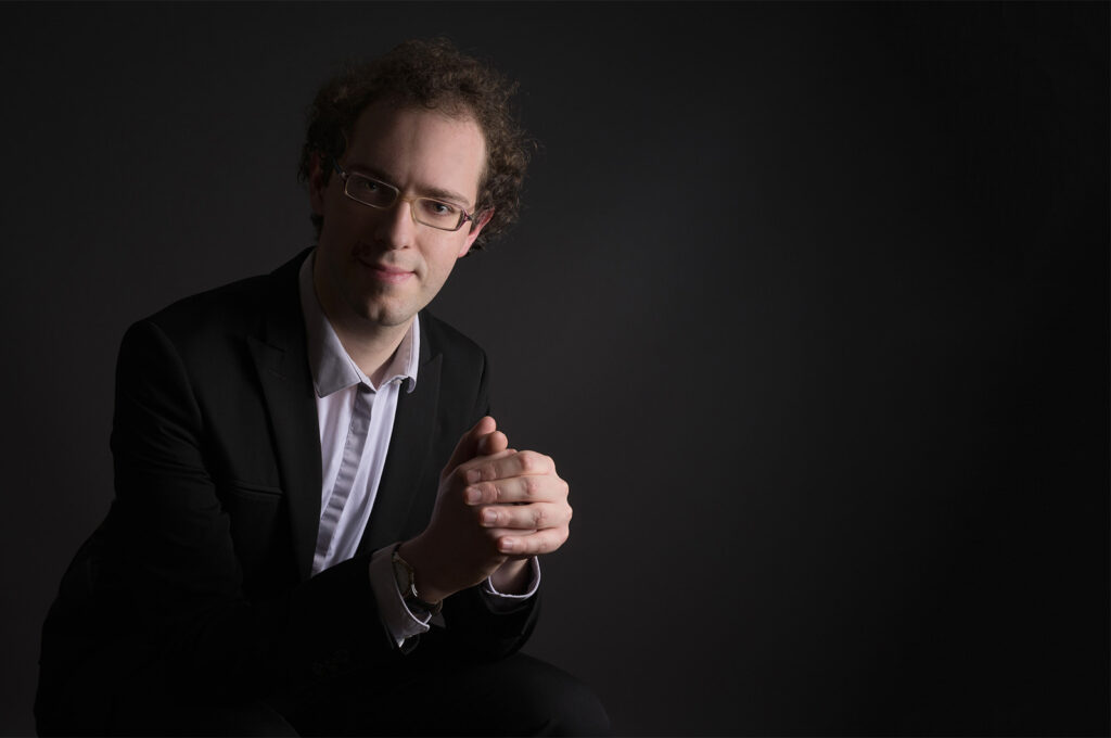 Vincent Bernhardt – Harpsichordist, Organist and Conductor of Baroque ...